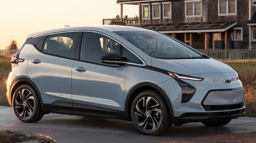 2021 tesla model 3 vs 2021 chevrolet bolt ev store